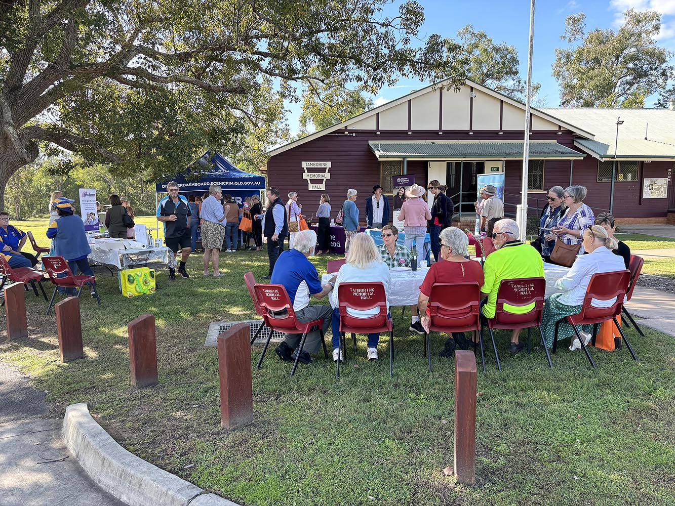 Community Bonding Over A Cuppa - Tamborine Bulletin